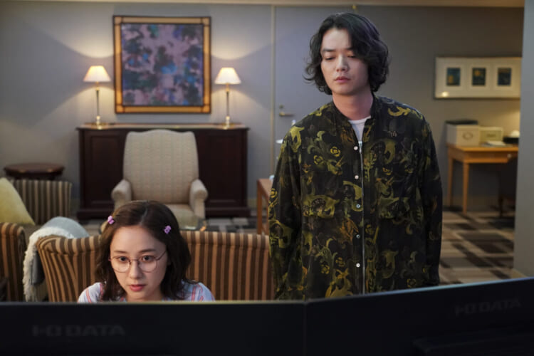 坂口健太郎主演『CODE－願いの代償－』TVerオリジナルストーリーが配信！1話と2話をつなぐ物語 | TV LIFE web