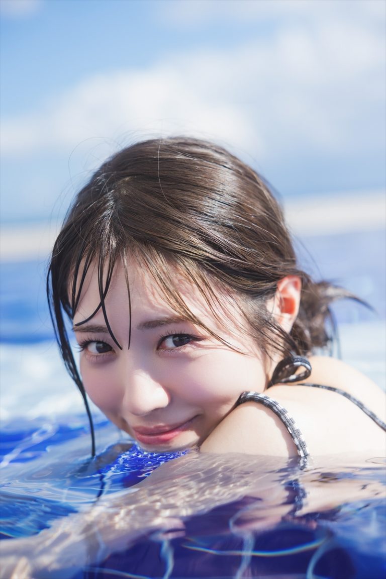 Peel the Apple・浅原凜1st写真集「凜」 | TV LIFE web